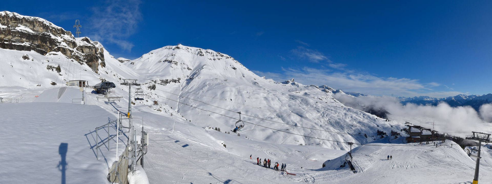 Webové kamery v okolí 46.27°S 7.56°V - meteoblue