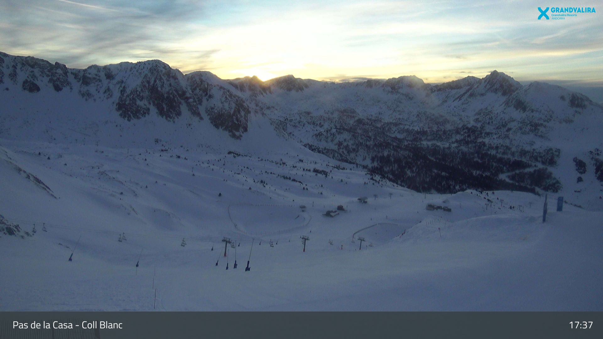 Webcams intorno di 42.56°N 1.84°E - meteoblue